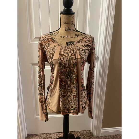 VENUS | Tops | Venus Sublimated Top | Poshmark
